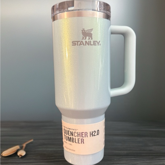 Stanley | Kitchen | Stanley Flow State Quencher 4oz Tumbler Blueberry ...